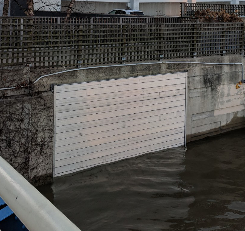 HydroDefense® Flood Plank™ | PS Flood Barriers™